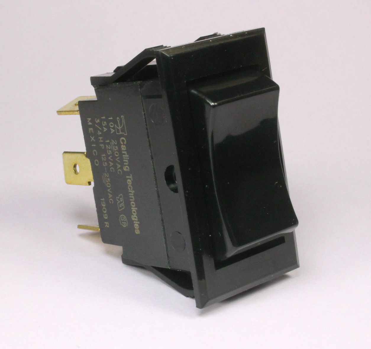 Carling Maintained Rocker Switch DPDT 10A 250Vac 15A 125Vac, ON/OFF/ON - Switch Accessories