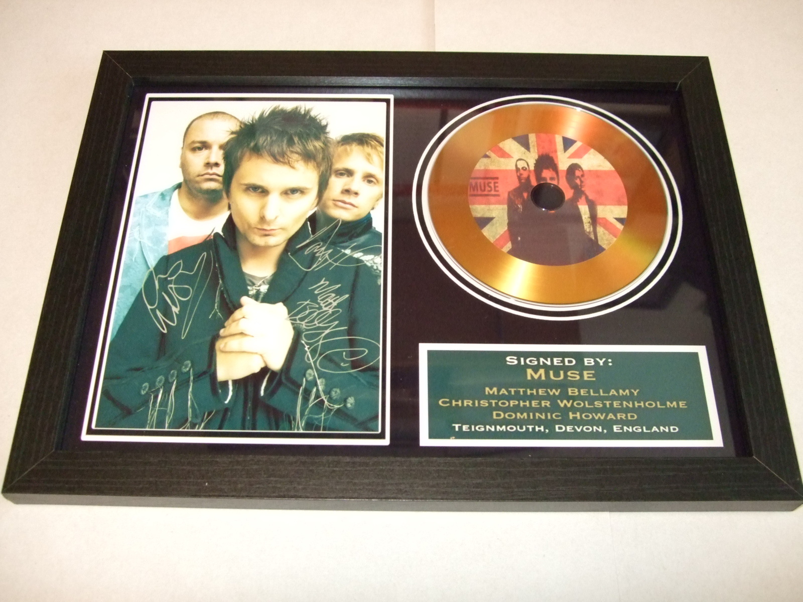 muse signed disc presentation disc - CDs