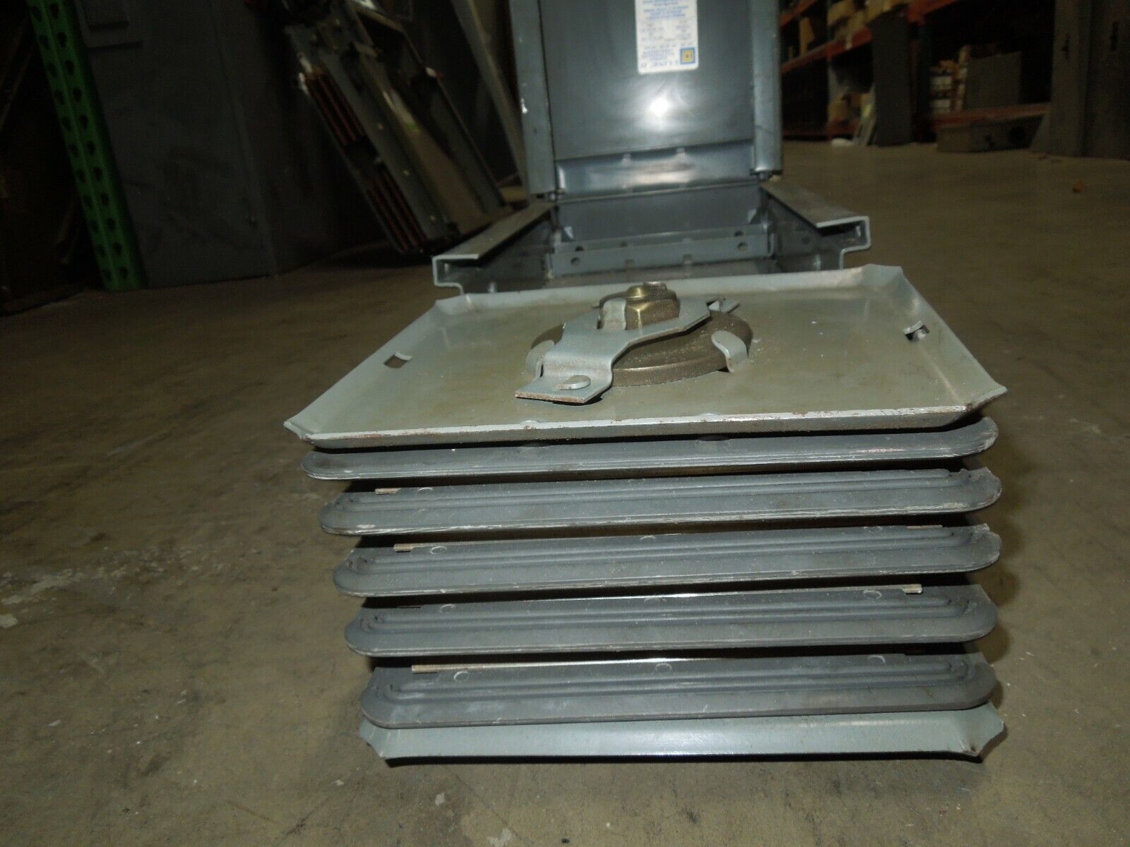 Square D I-Line II CF2520G41LES22B19 Copper Busway Edgewise Elbow 2000A ...