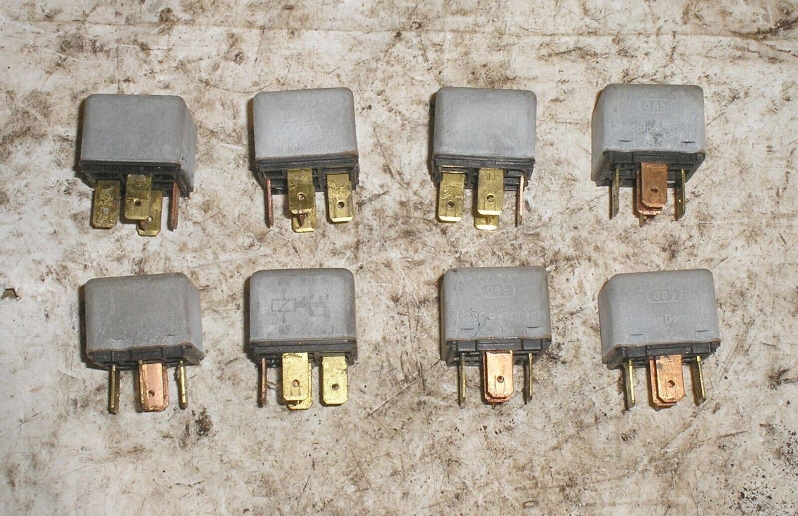1981 Delorean DMC 12 OEM Set of 8 Relays - Other Car & Truck Parts ...