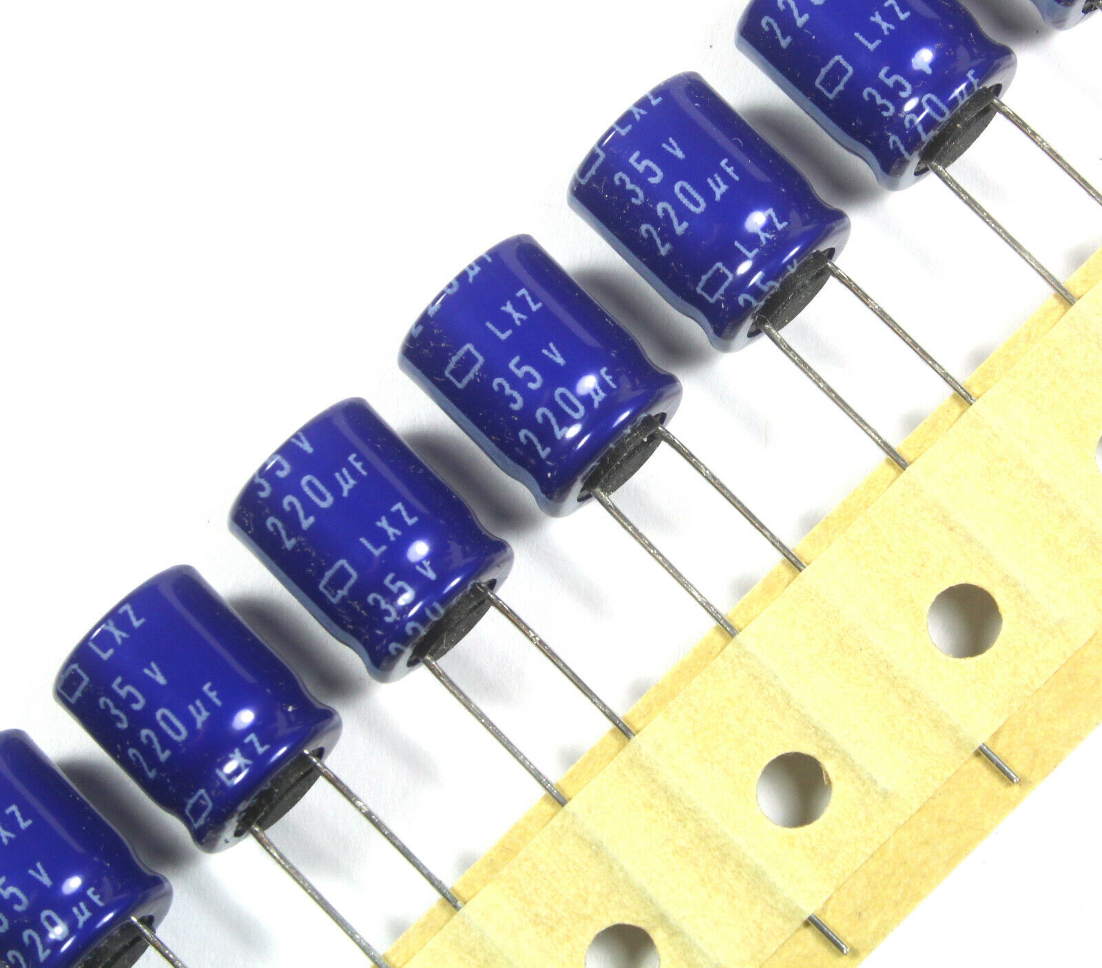 12pcs Nippon Chemi-Con LXZ 220uF 35v Very low Impedance Radial ...