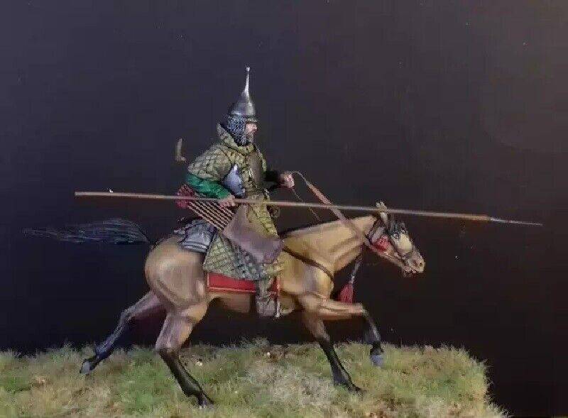 1/30 Resin Model Kit Warrior Medieval Rider on Horse Unpainted - Figures