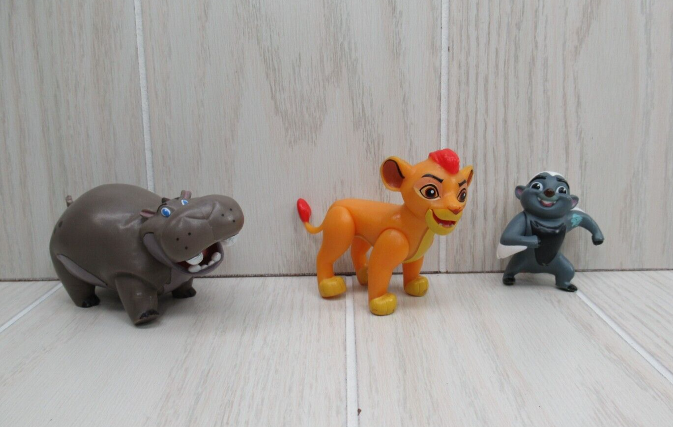 The Lion King Lion Guard Training Lair Playset Bunga Beshte Kion ...