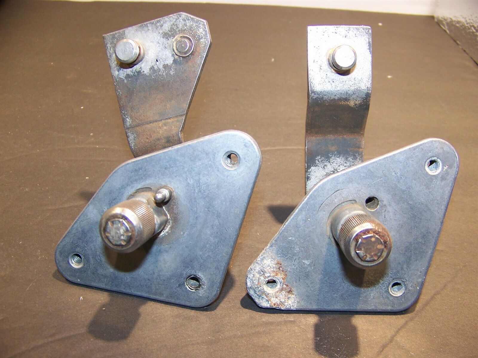 1972 73 74 Dodge Charger Plymouth Road Runner Wiper Pivots ...