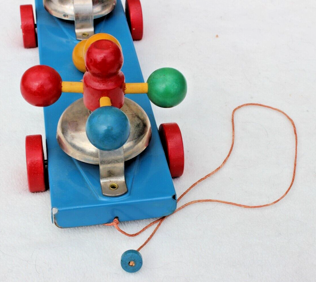 VINTAGE COLLECTIBLE #851 DOUBLE RING-A-ROUND PULL TOY MFG THE GONG BELL ...