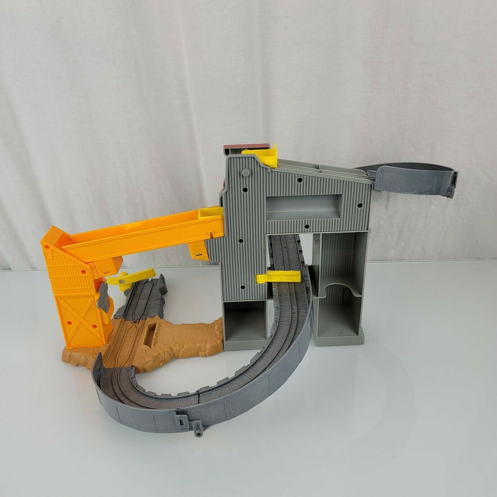 Fisher-Price Thomas & Friends Take-n-Play Twist & Tumble Cargo Drop ...