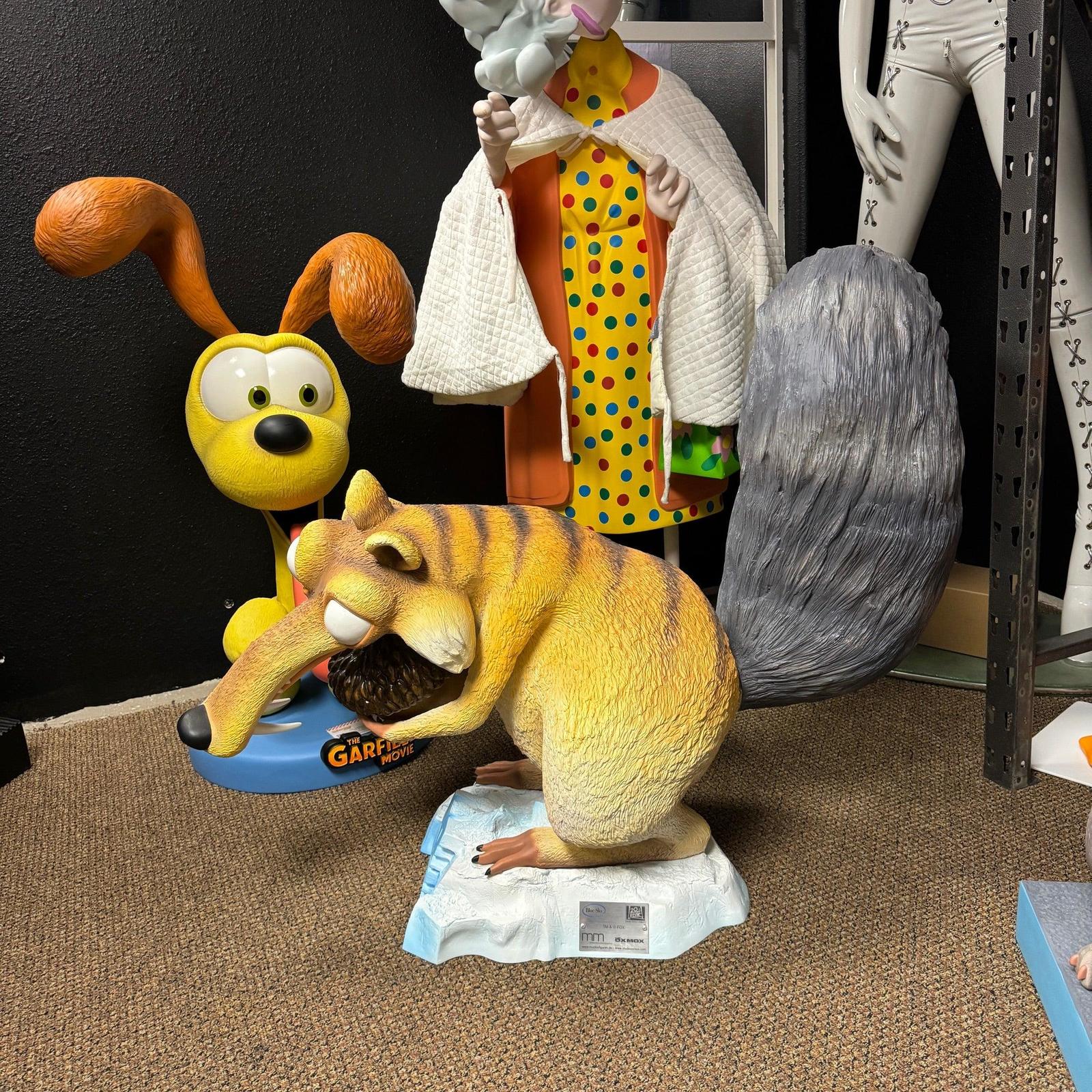 Ice Age Scrat Life Size Statue - Sculptures & Figurines