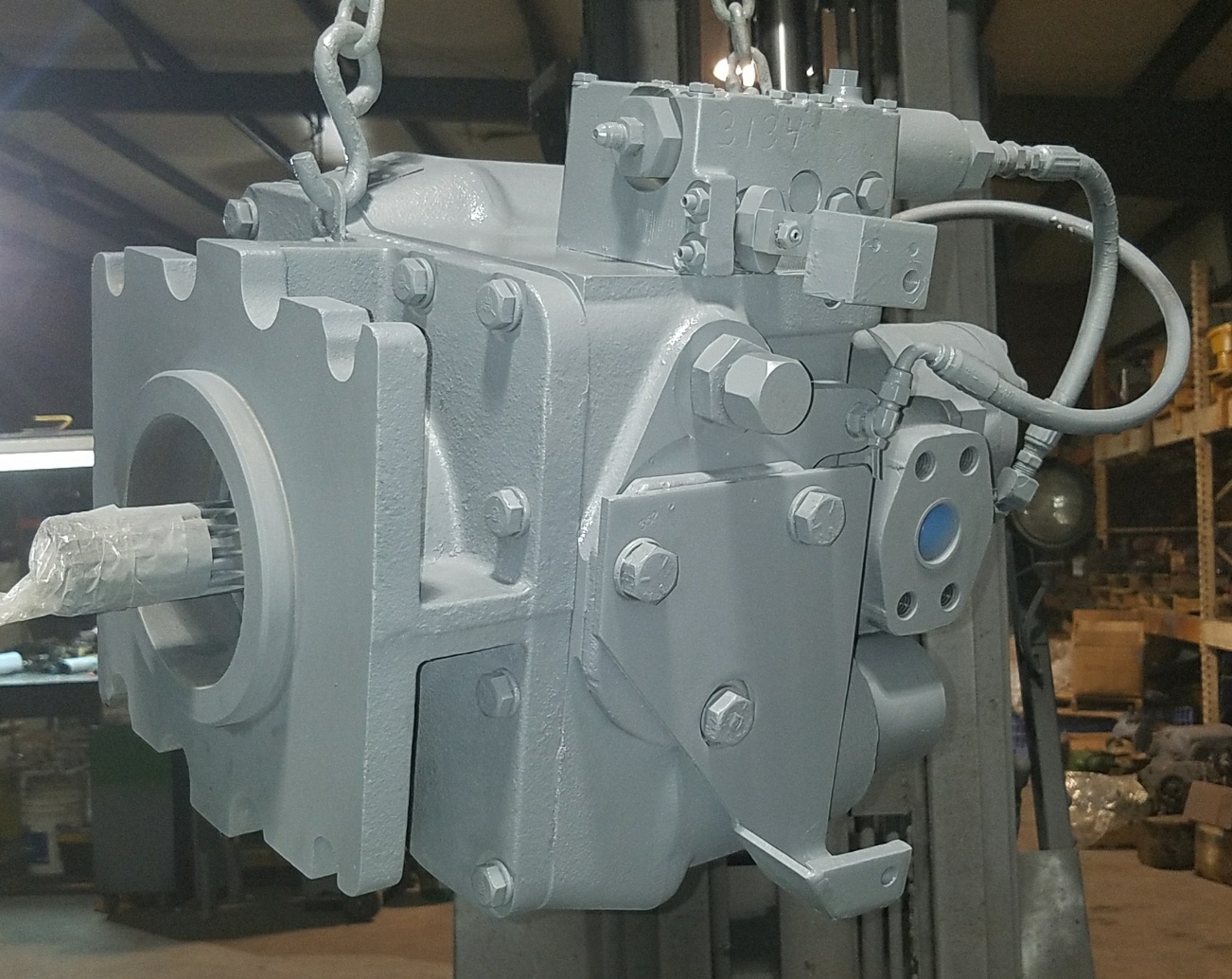 New Sundstrand-Sauer-Danfoss Hydraulic Pump 25 - Air Intake & Fuel Delivery