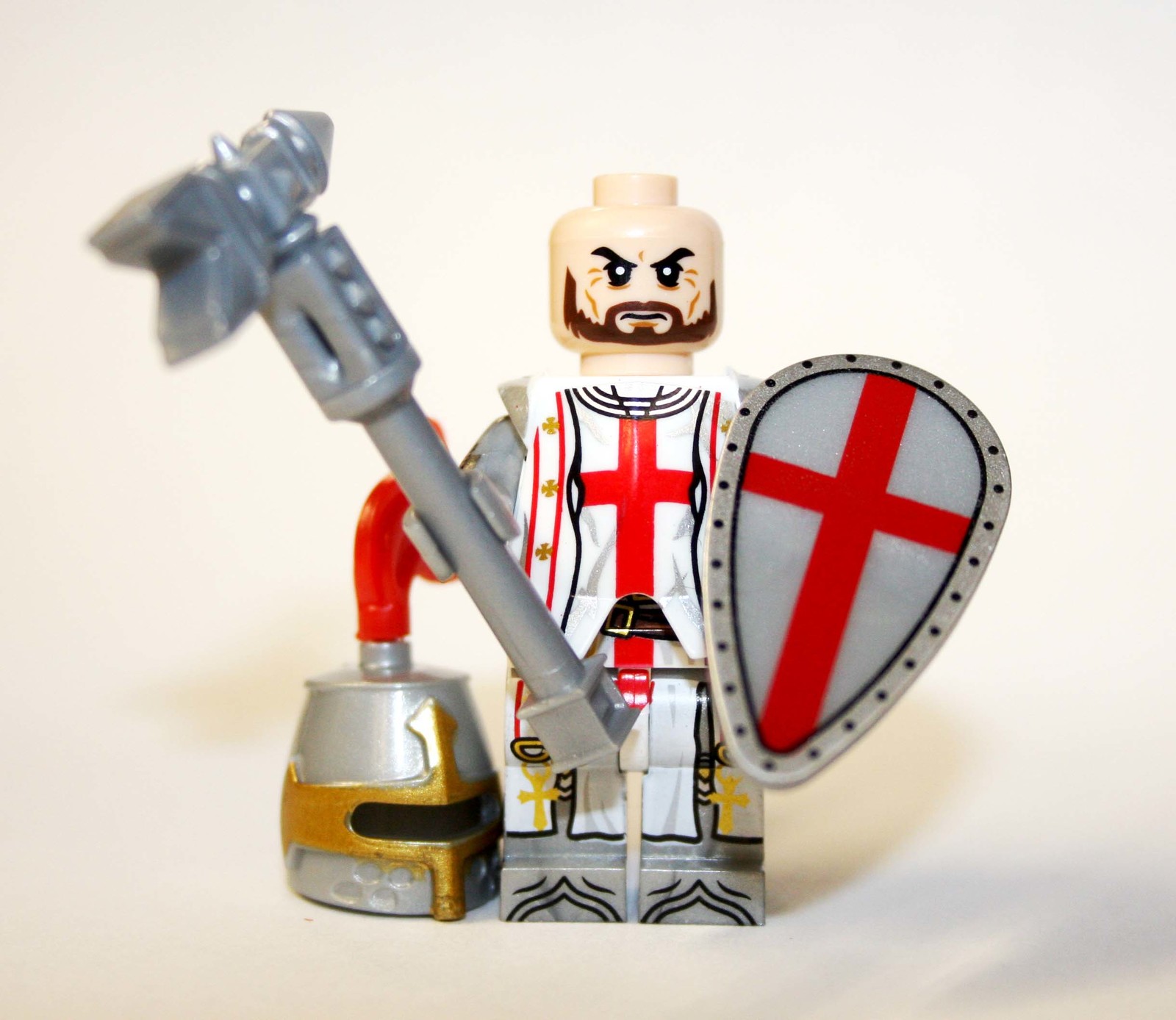 Templar Knight With Axe Castle Soldier Minifigure Packs - LEGO (R ...