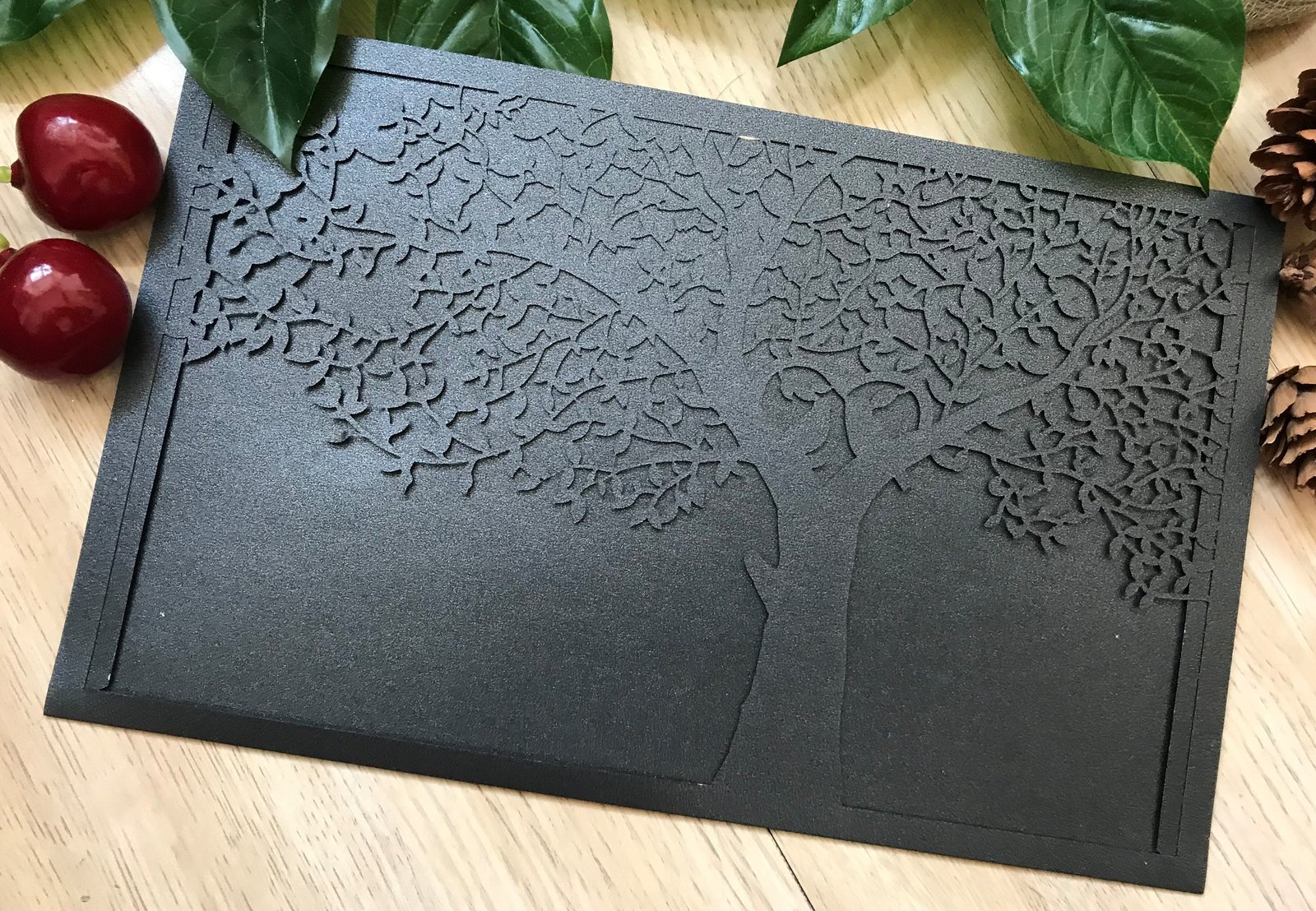 50pcs Pearl Black Tree birthday invitations,Pocket Laser cut wedding ...