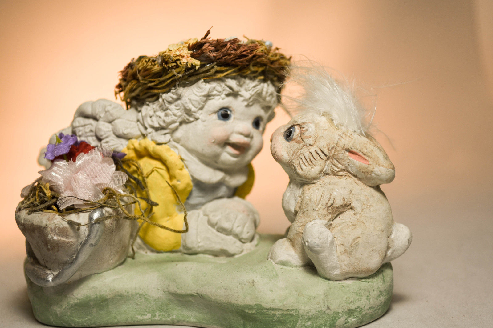 Dreamsicles: Cherub With Bunny Rabbit - DZ131 - Classic Figure ...
