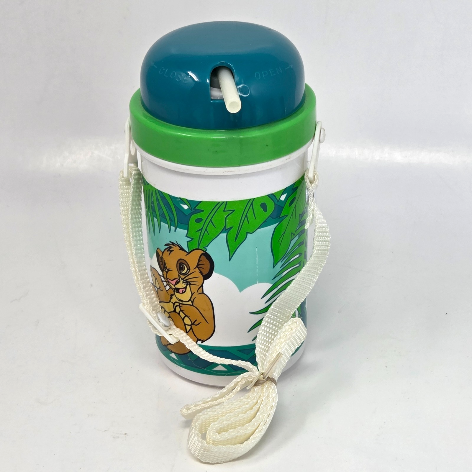 6" VINTAGE 1990's DISNEY THE LION KING PLASTIC 16 OZ CANTEEN SIMBA ...