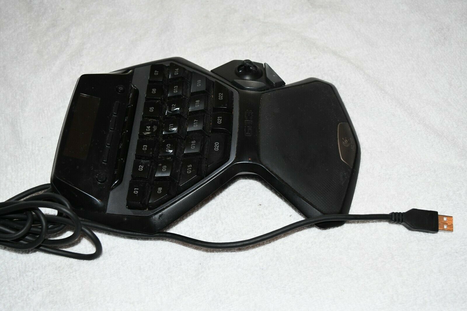 LOGITECH G13 RGB GAMING KEYPAD Y-U0002 - BLACK- OK SHAPE SEE PICS FIRST ...