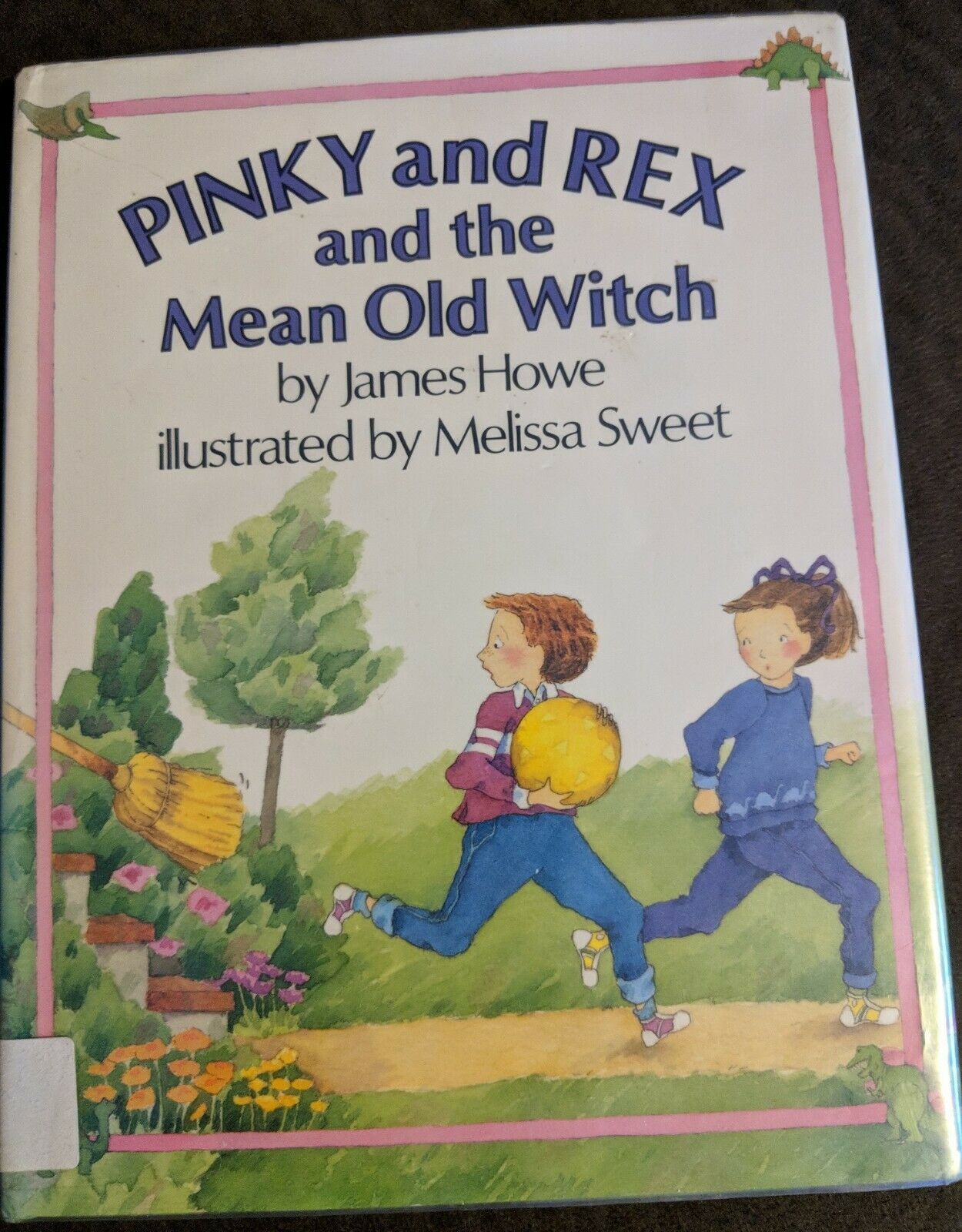 Pinky and Rex and the Mean Old Witch (Pinky & Rex, Ready-to-Read Level ...