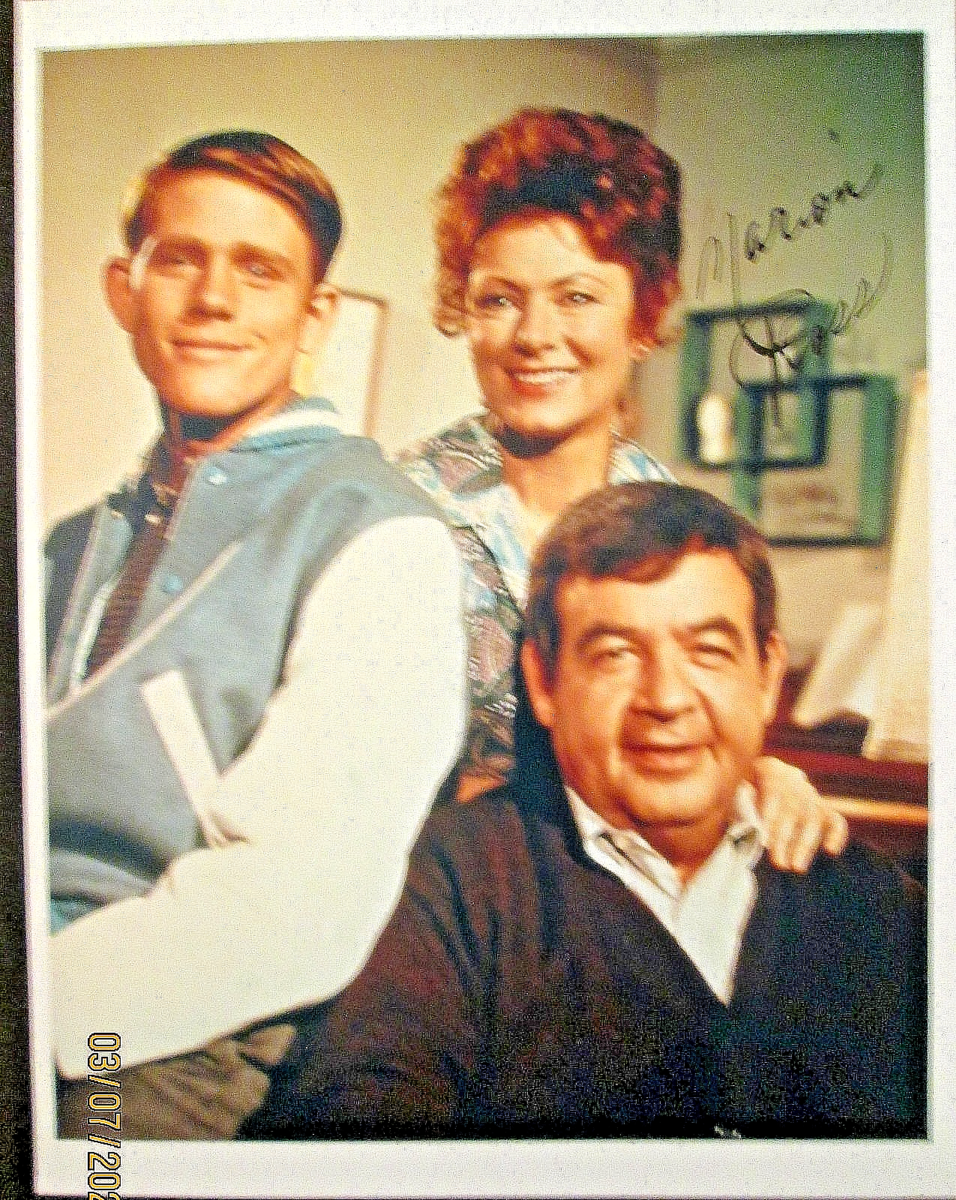 MARION ROSS : ACTRESS (HAPPY DAYS) ORIGINAL AUTOGRAPH PHOTO (CLASSIC TV ...