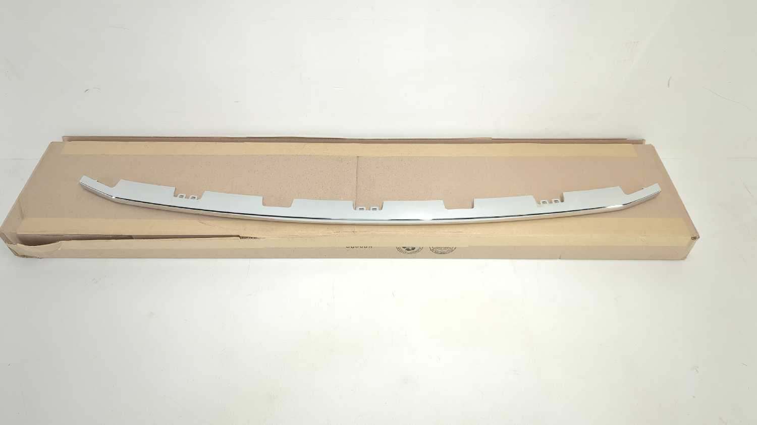 New OEM Genuine Ford Grille Upper Chrome Trim 2018-2021 Expedition JL1Z ...