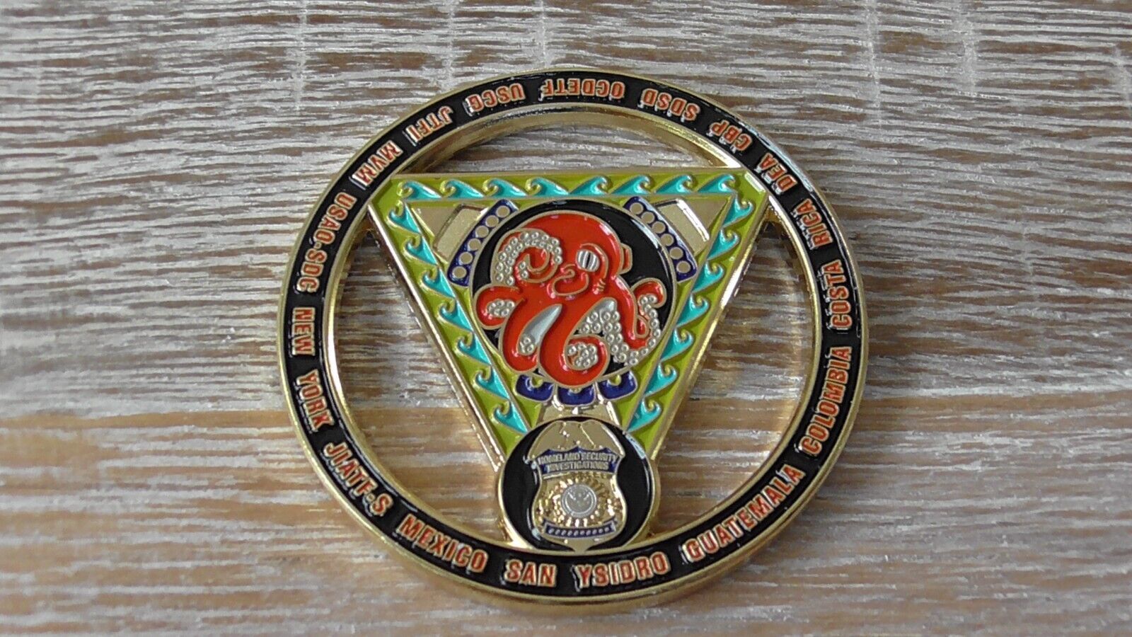 HSI Operation Red Corridor Homecort Red Eye Challenge Coin #A520 ...