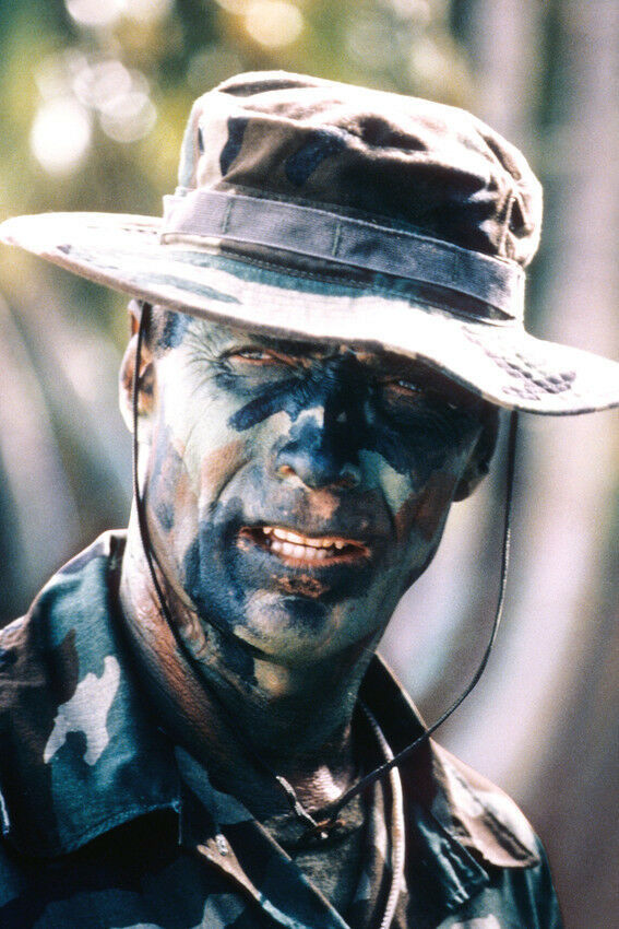 Clint Eastwood As Sergeant Thomas Highway In Heartbreak Ridge 11x17 ...