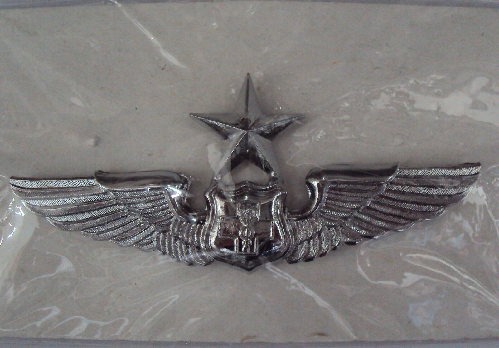 SENIOR DEGREE ROYAL THAI AIR FORCE MEDICAL METAL WING BADGE PIN RTAF - Pins