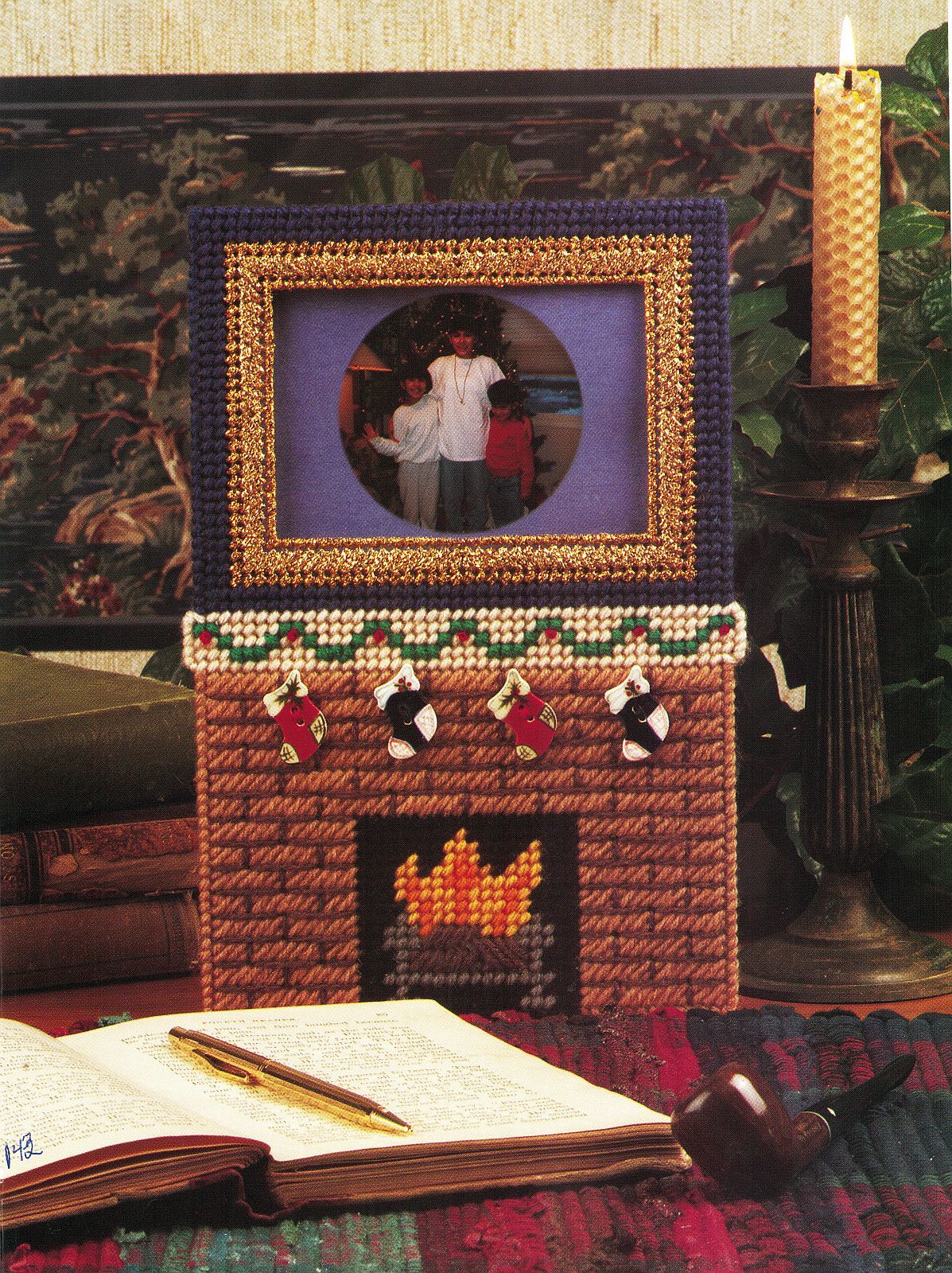 Plastic Canvas Fireplace Photo Frame Countdown Tree Snowman Carolers ...