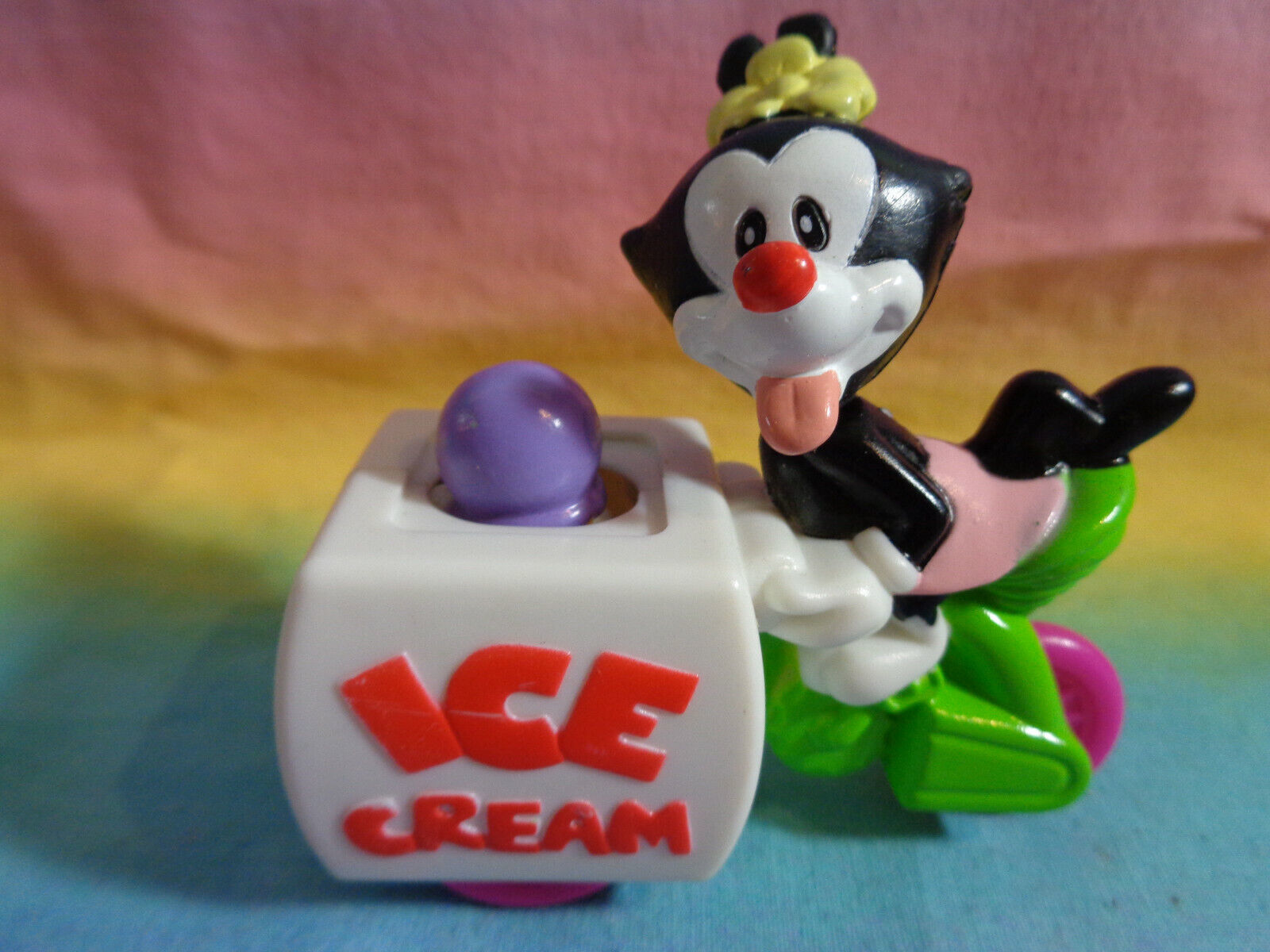 Vintage 1993 Warner Brothers Animaniacs Dot's Ice Cream Wagon/Cycle ...