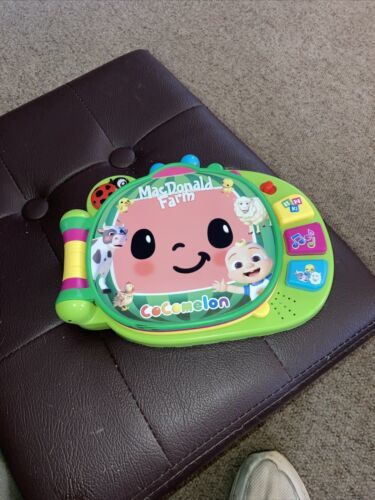 CocoMelon MacDonald Farm Learning Book - Books
