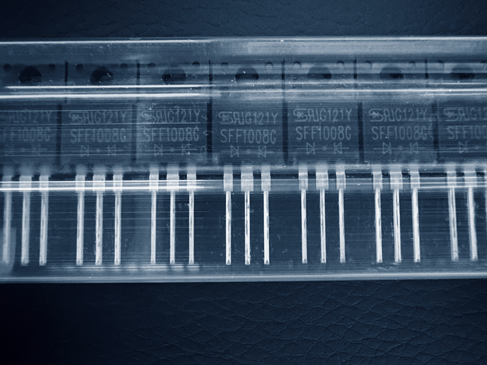 5PCS SFF1008G Taiwan Semi Dual Dies Super Fast Rectifier 600V 10A Diode ...