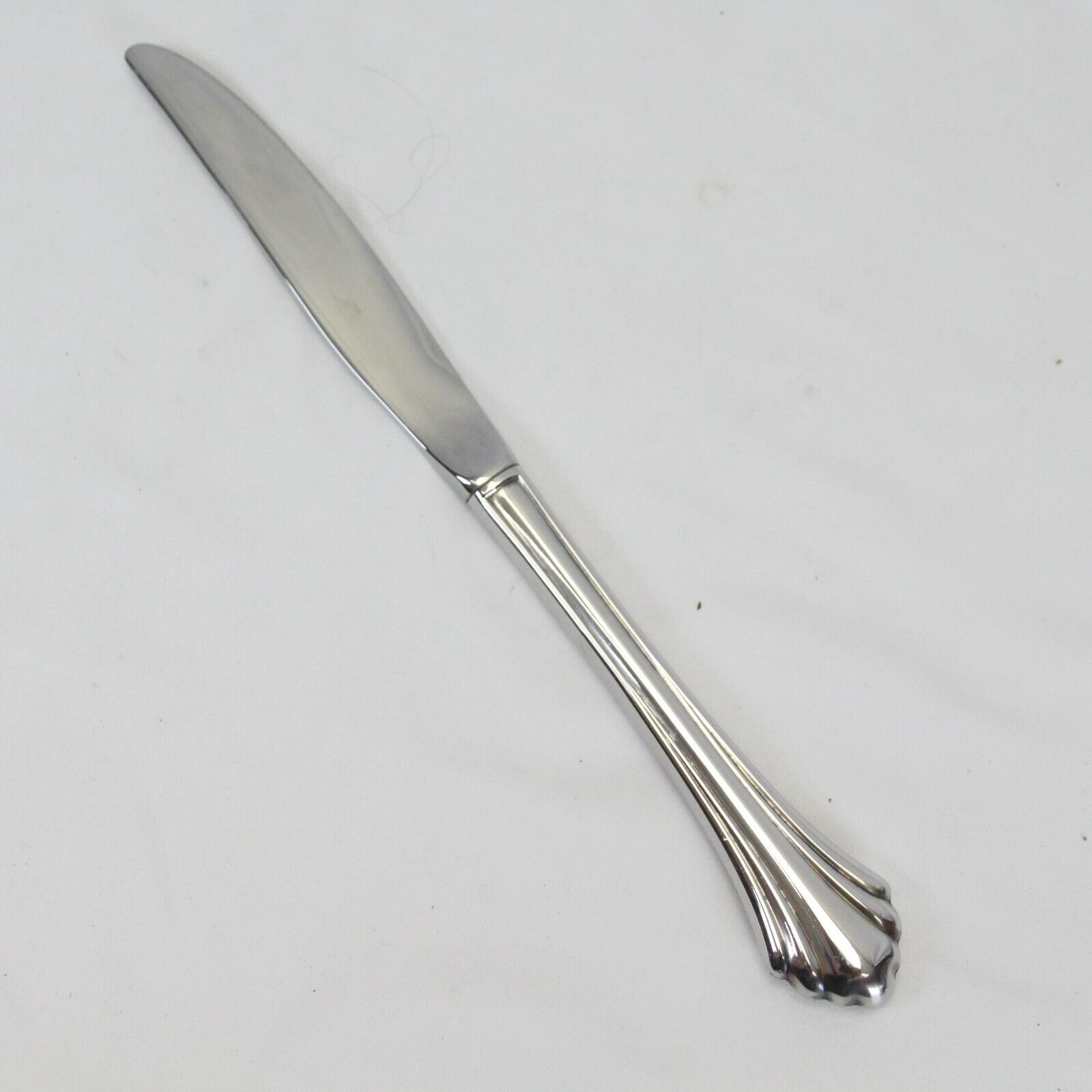 Oneida Rembrandt Dinner Knife Deluxe Distinction HH 9" Stainless - Flatware
