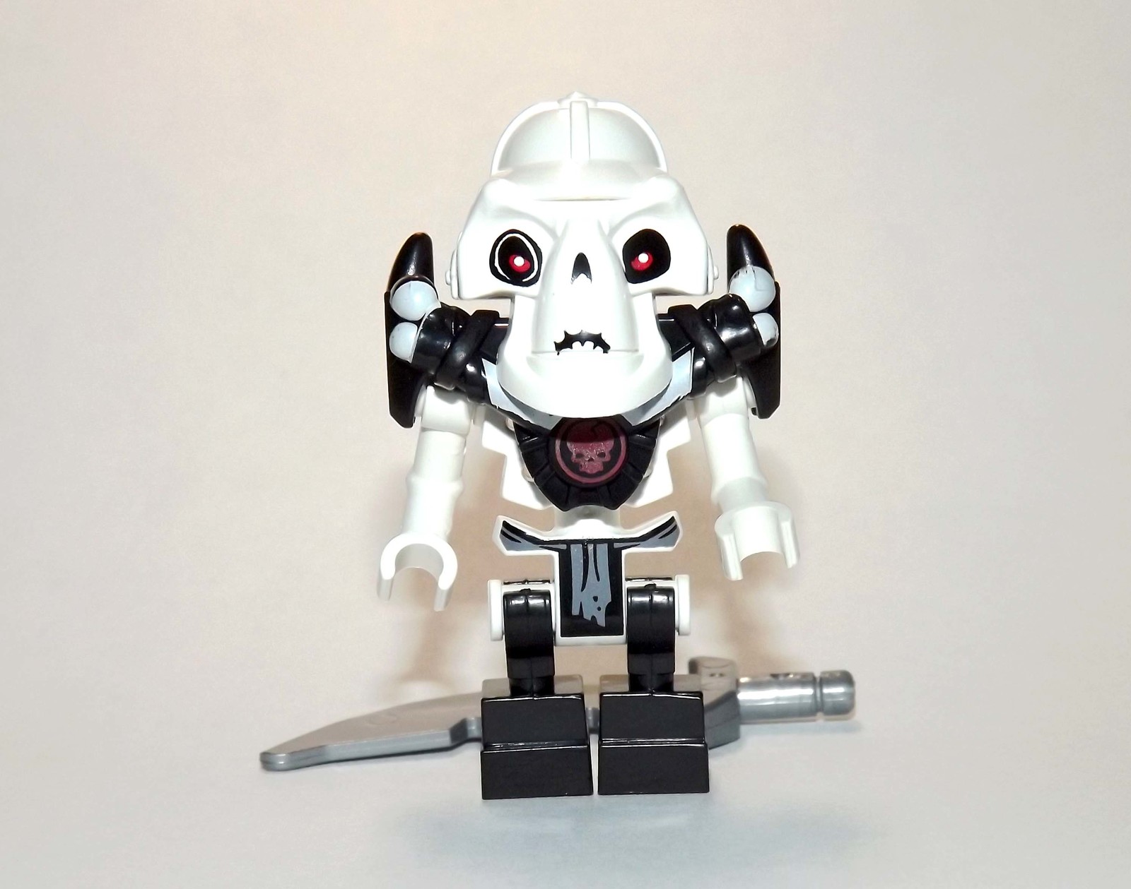 Kruncha Skulkin Ninjago Skeleton Custom Minifigures - LEGO (R) Minifigures