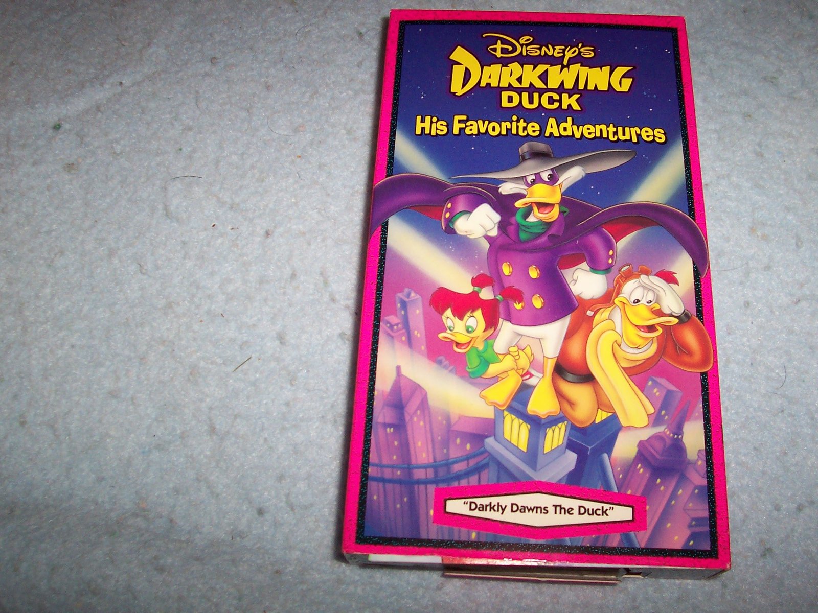 Darkwing Duck: Darkly Dawns the Duck [VHS] [VHS Tape] - DVDs & Blu-ray Discs
