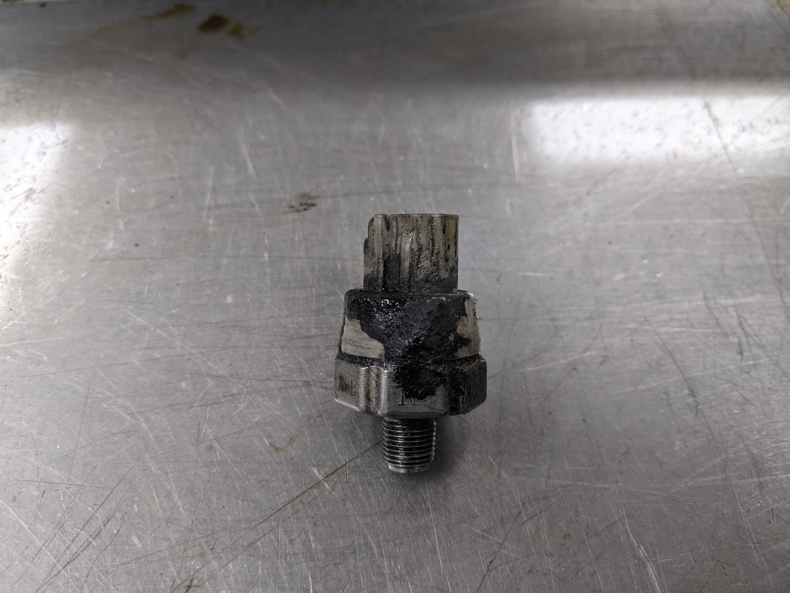 Engine Oil Pressure Sensor From 1996 Toyota 4Runner 3.4 - Engine ...