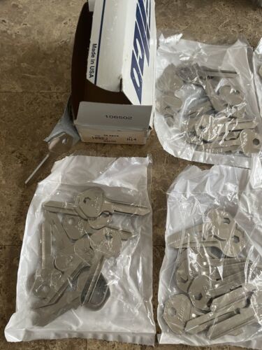 Pack of 50 Kaba M14-1092J Ilco Key Blank For Master Padlock Key - Locks ...