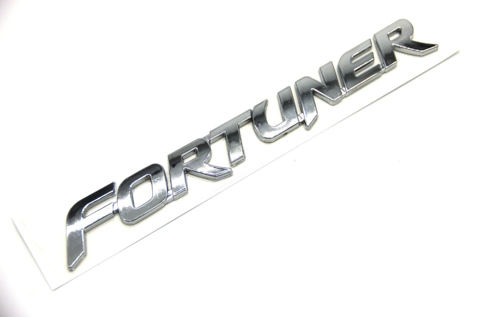Logo Emblem " Fortuner " Fits Toyota Fortuner 2005 2011 Emblema - Emblems