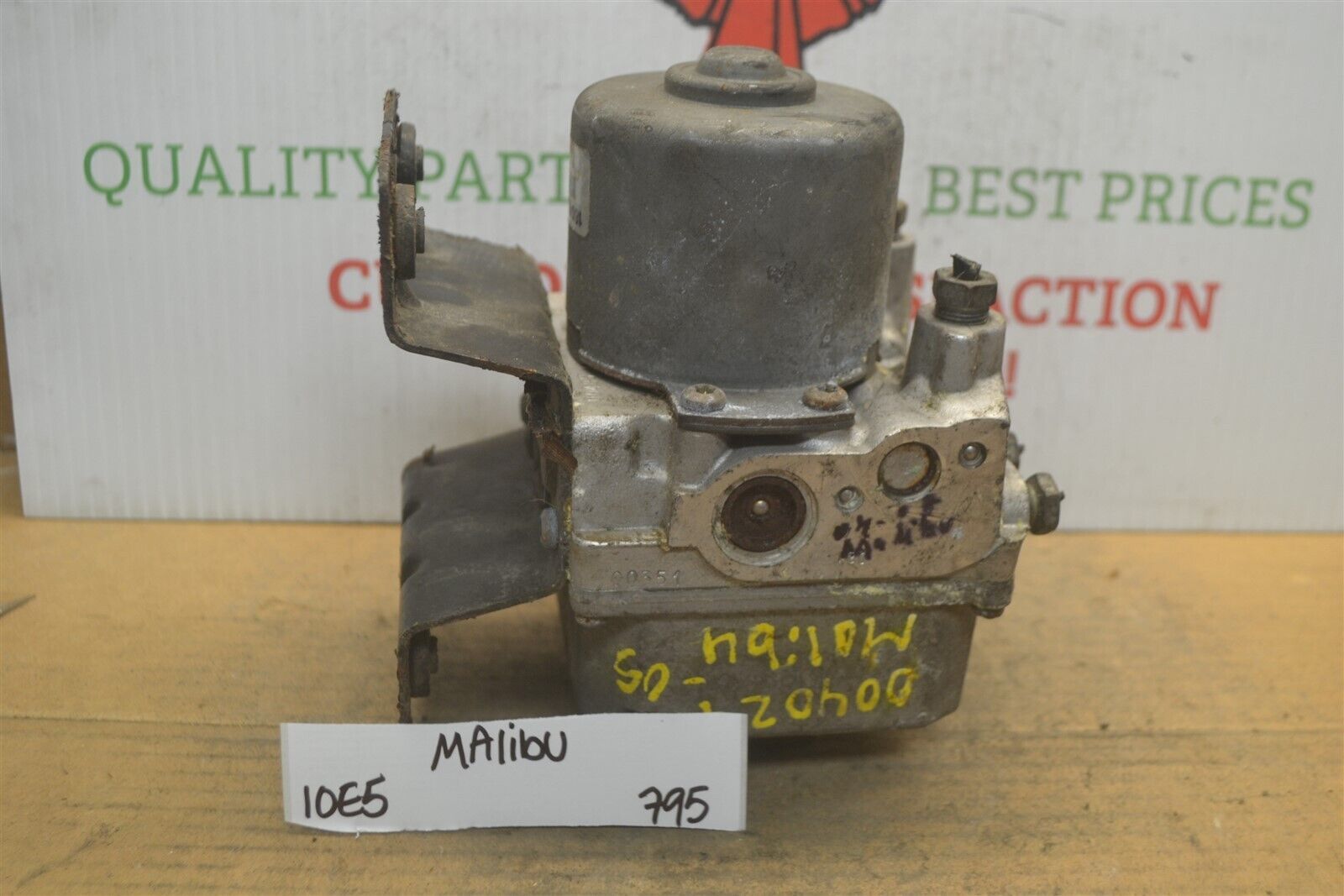 2004-2008 Chevrolet Malibu ABS Pump Control OEM 10383964 Module 795 ...
