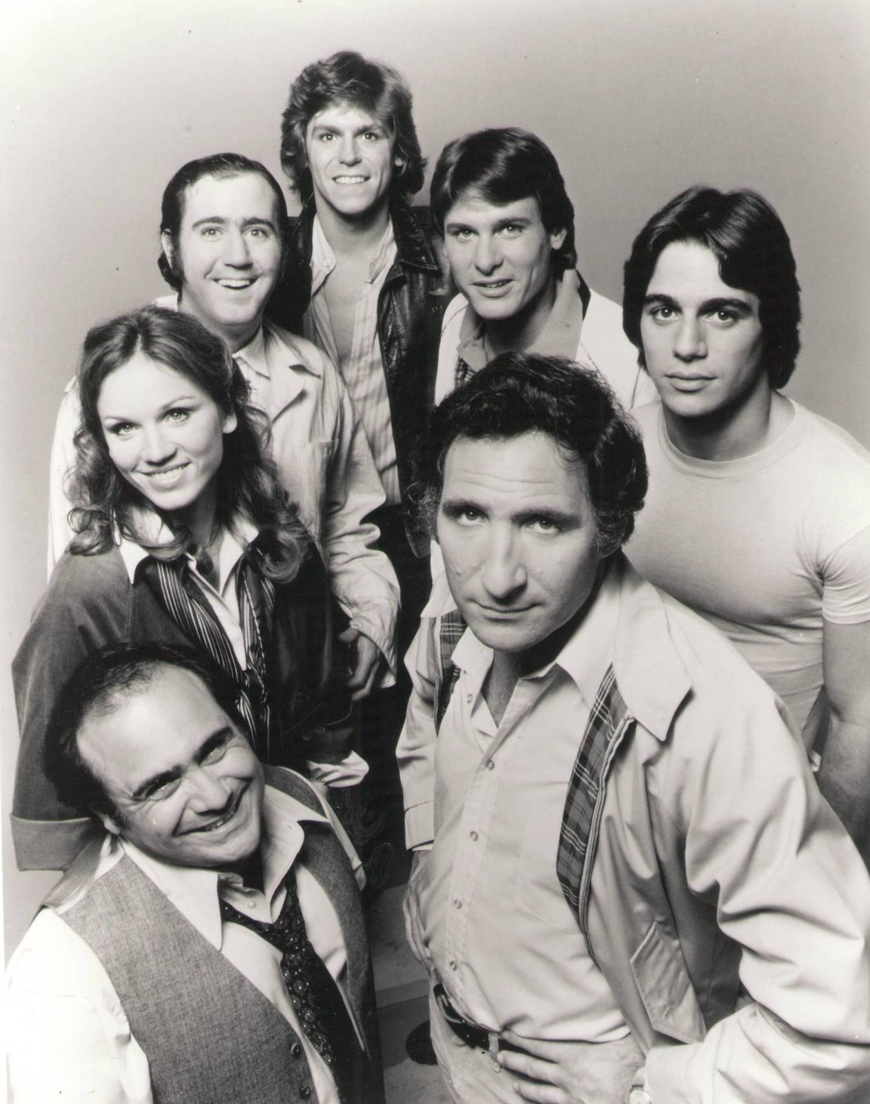 Taxi Cast 8x10 photo Tony Danza Judd Hirsch Marilu Henner Christopher ...