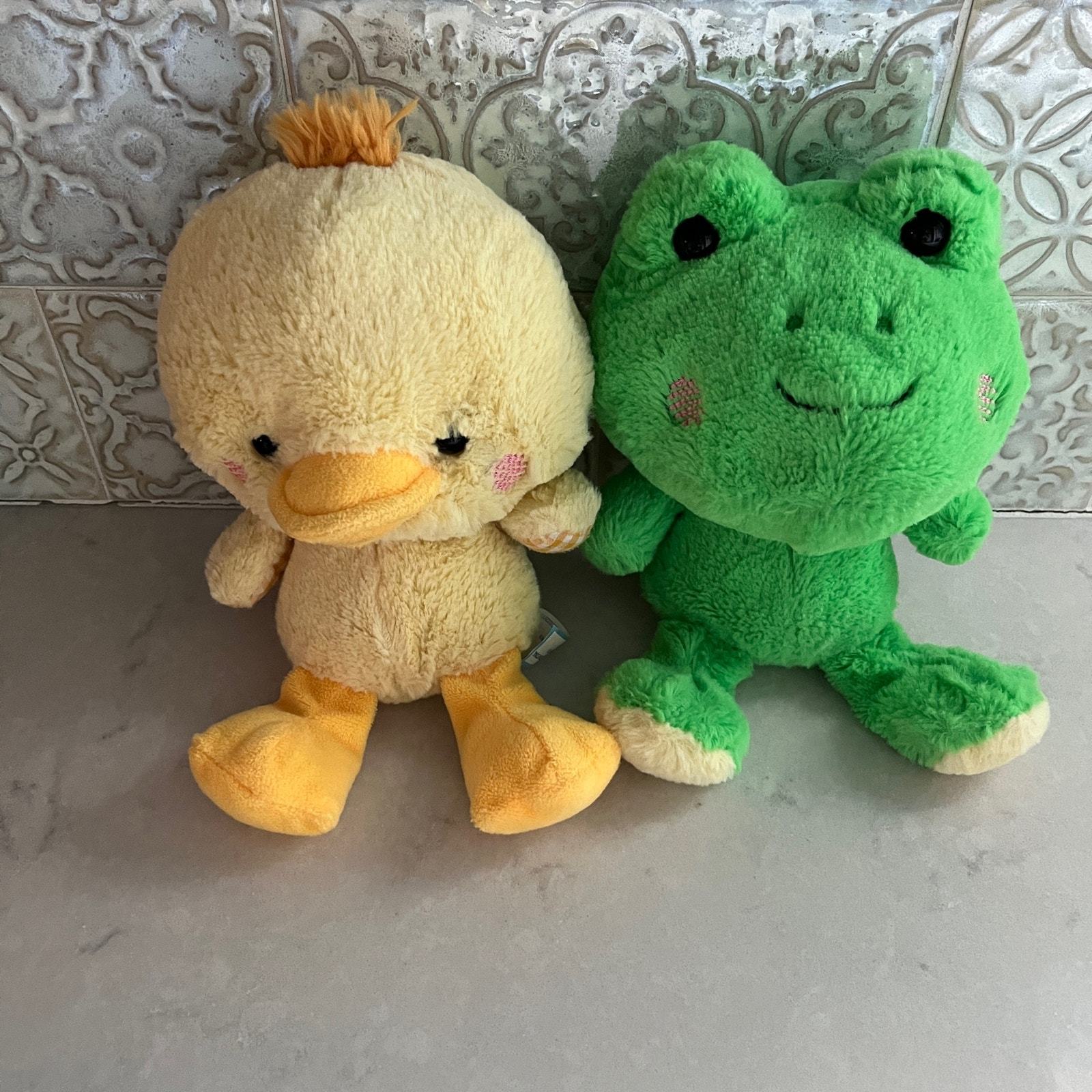 HugFun 10" Yellow Duck & Green Frog Plush Animals Hug Fun - Other