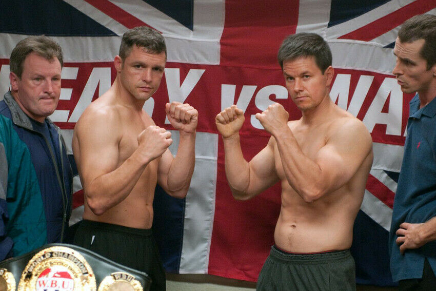 The Fighter Mark Wahlberg Barechested Boxing Christian Bale Large ...