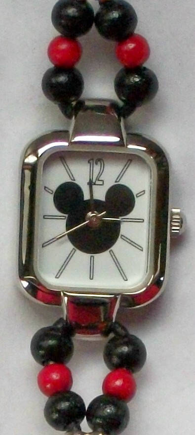 Disney Ladies Mickey Mouse Watch! Stunning Beaded Watch With strap ...