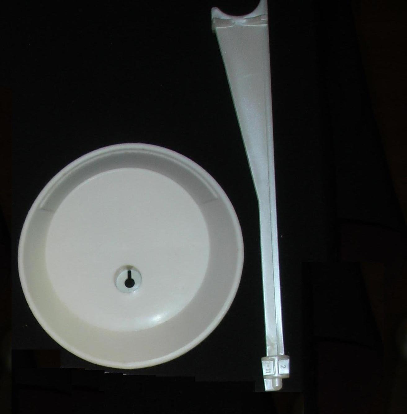 Barbie dollstand doll stand vintage pedestal style 80s 90s white color ...