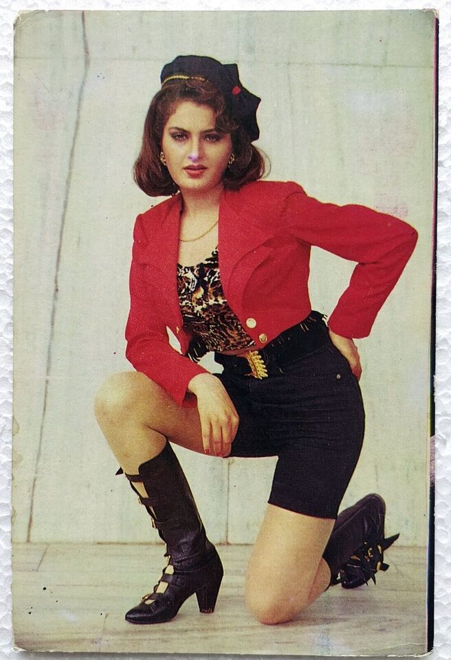 Modelo de actor de Bollywood Monika Monica Bedi rara postal original ...