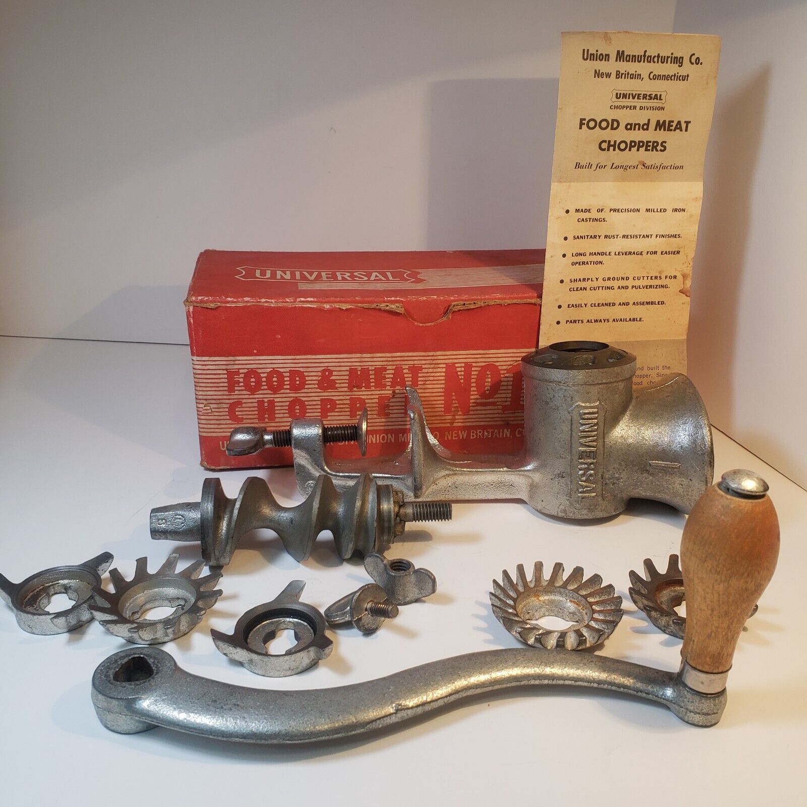 Vintage Universal No 1 Food and Meat Grinder Chopper Original Box w/Attachments - Meat Grinders