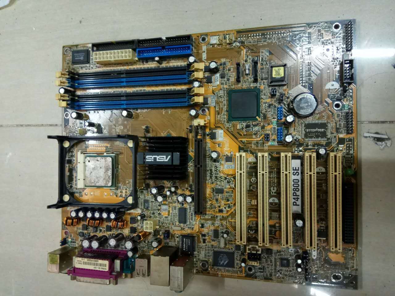 ASUS P4P800 SE Socket 478 Motherboard - Motherboards