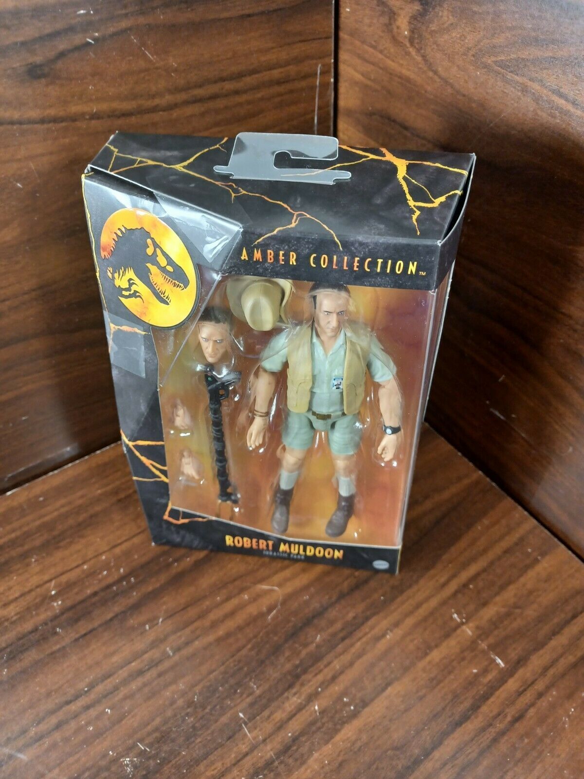 Mattel Jurassic World Amber Collection Robert Muldoon- NEW-Free Box ...