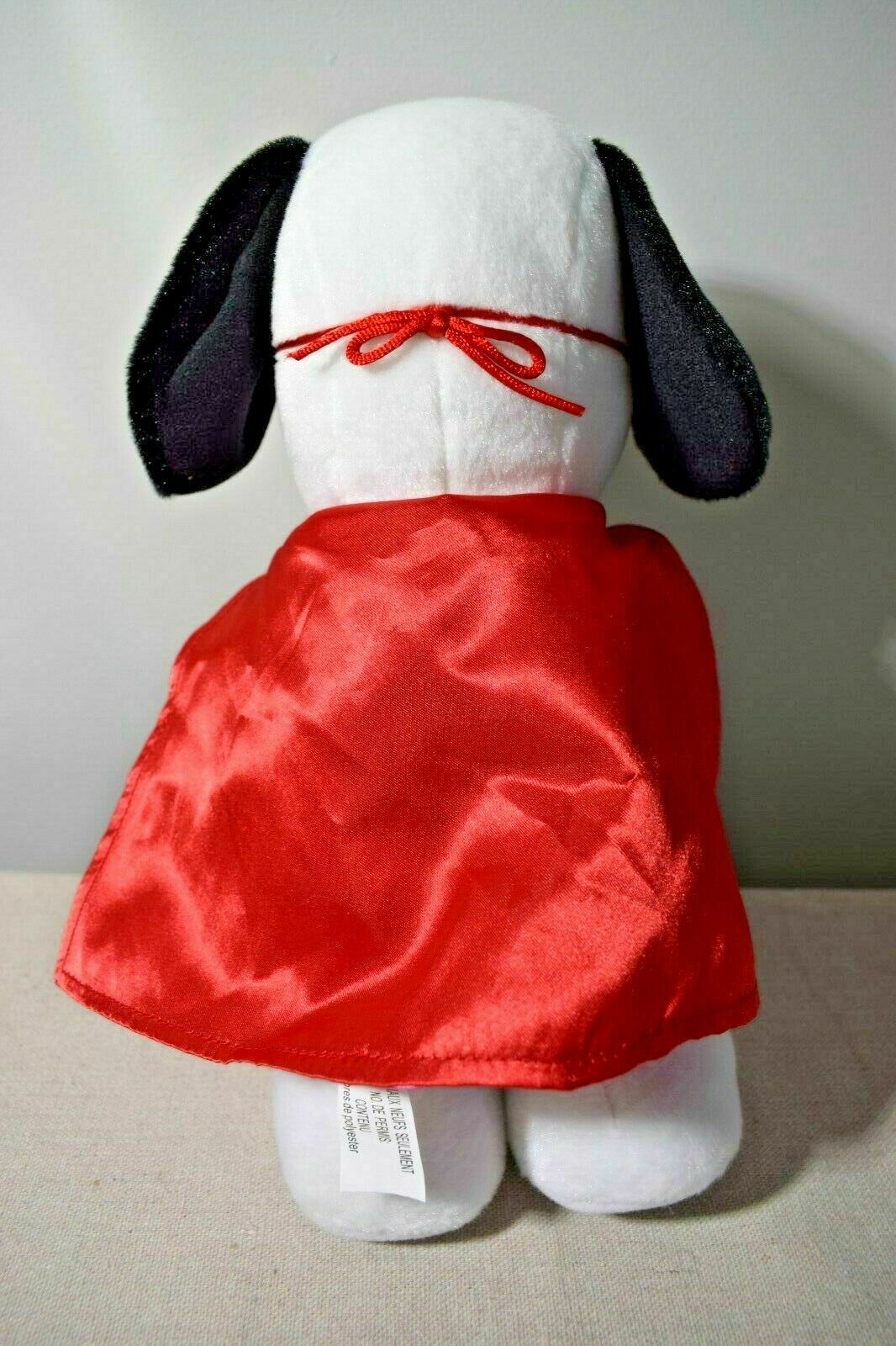 Snoopy Kissing Bandit Animated Plush Hallmark - Action Figures