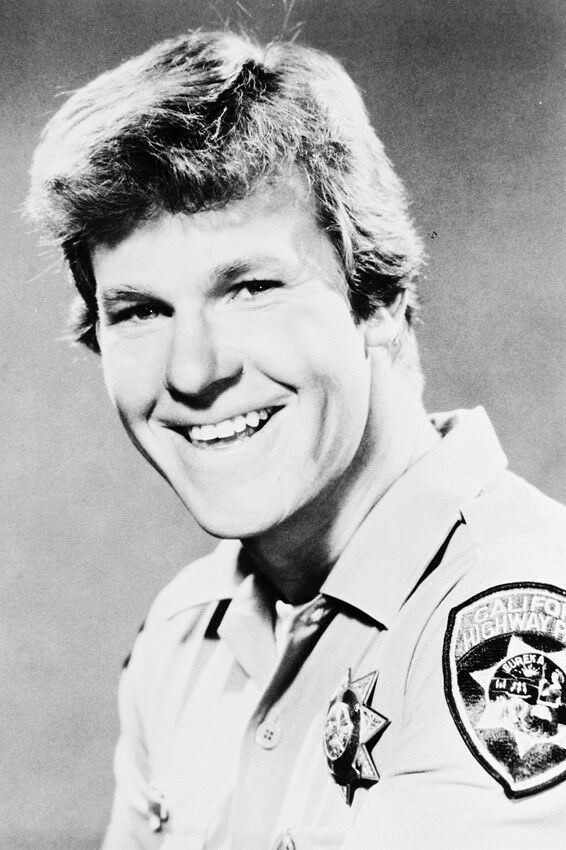 Larry Wilcox As Officer Jon Baker In Chips and similar items