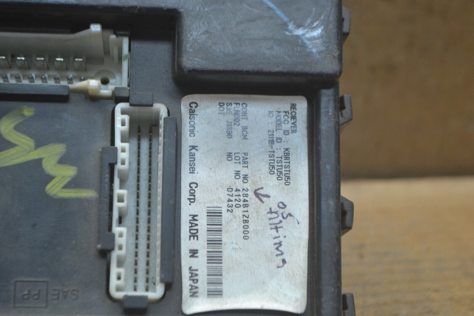 2005 Nissan Altima Body Control Module BCM 284B1ZB000 Unit 555-18d2 - Other