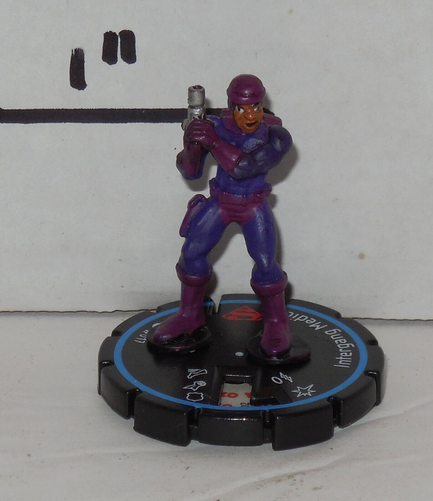 Heroclix Miniature DC Comics Hypertime set Intergang Medic #017 figure ...