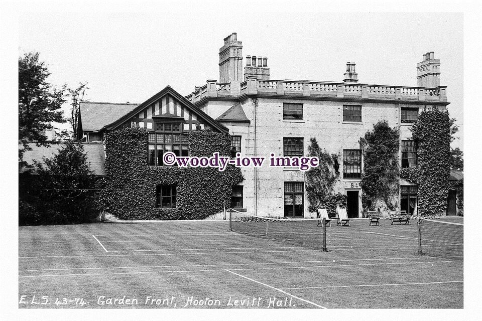 pu2004 - Yorks - The Front Garden of Hooton Levitt Hall, Rotherham ...