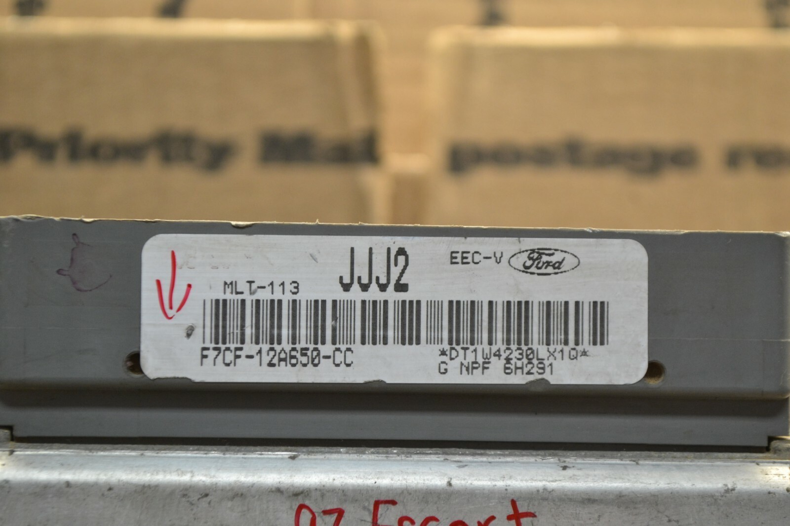 1997 Ford Escort Engine Control Unit ECU F7CF12A650CC Module 1012-9B4 ...