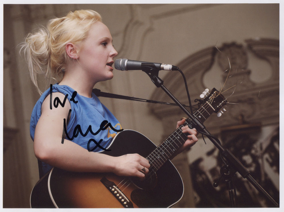 Laura Marling SIGNED Photo + COA Lifetime Guarantee - Music